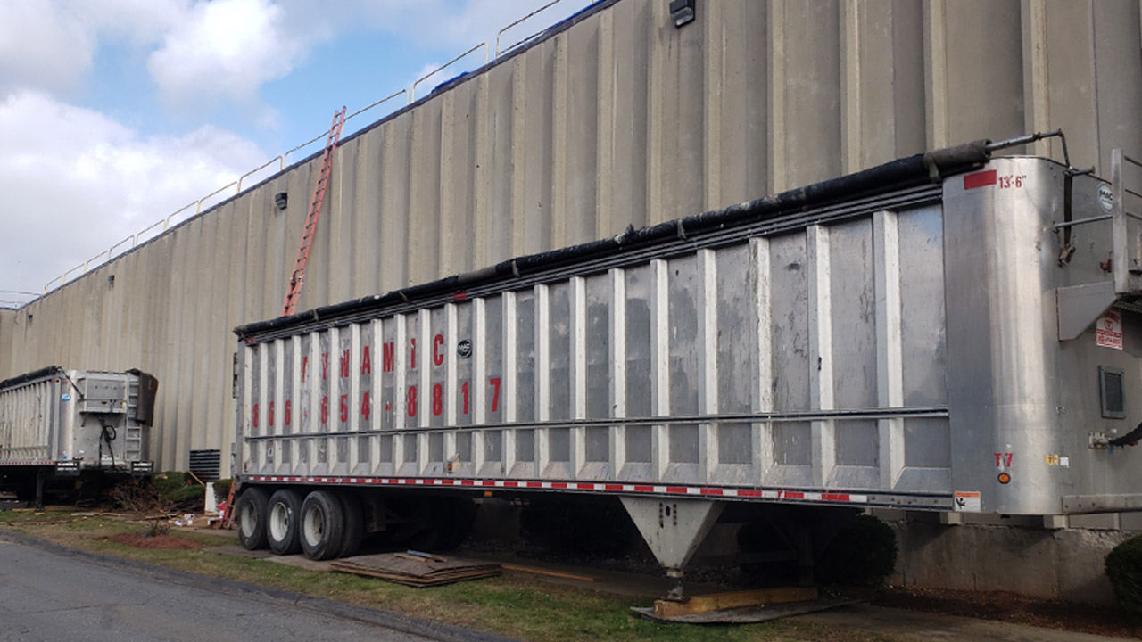 Walking Floor Transfer Trailers - DYNAMIC WASTE SYSTEMS, INC